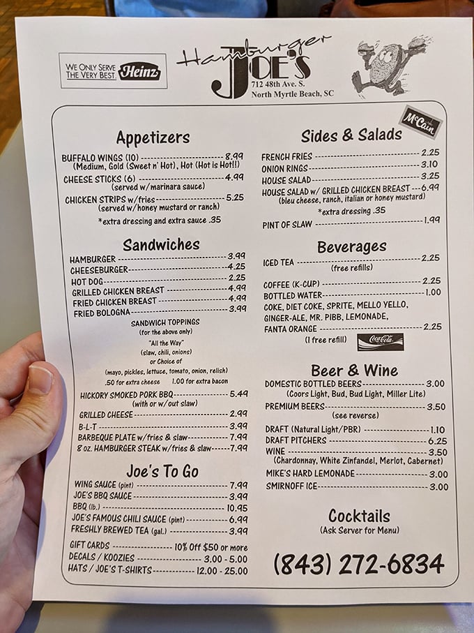 A menu that's music to your stomach's ears. Simple, straightforward, and packed with comfort food classics that'll make you feel like a kid again.