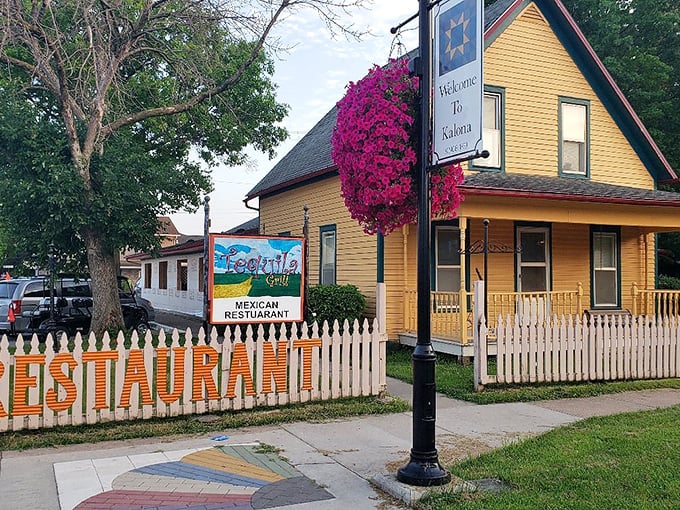 Ol&eacute;! Who says you can't find great tacos in Amish country? This cheerful Mexican spot adds a spicy twist to Kalona's culinary scene.