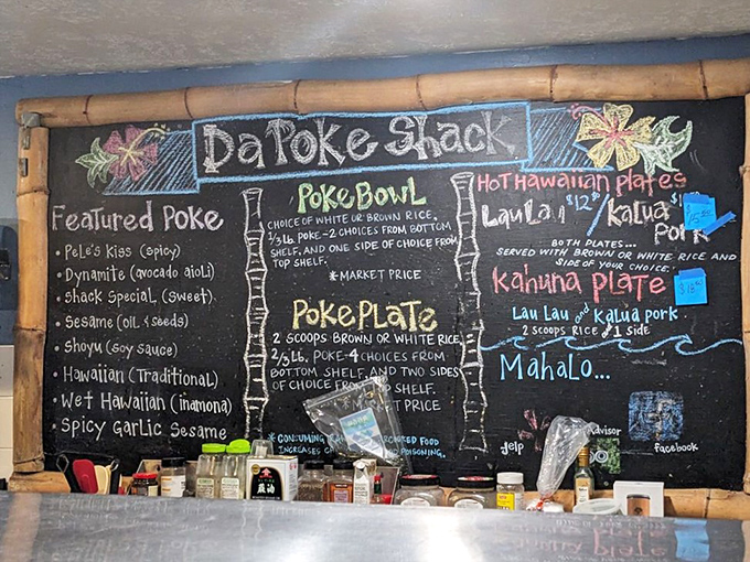Behold the chalkboard of deliciousness! Choosing your poke here is harder than picking a favorite child &ndash; they're all too good.