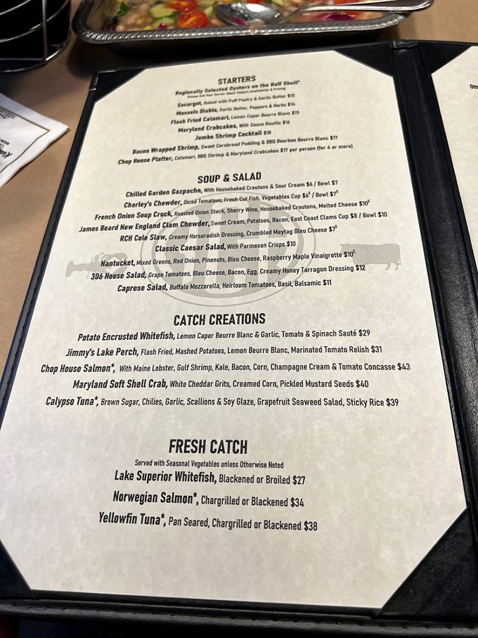 Decisions, decisions! This menu is a treasure map of oceanic delights. Pro tip: Close your eyes and point &ndash; you can't go wrong.