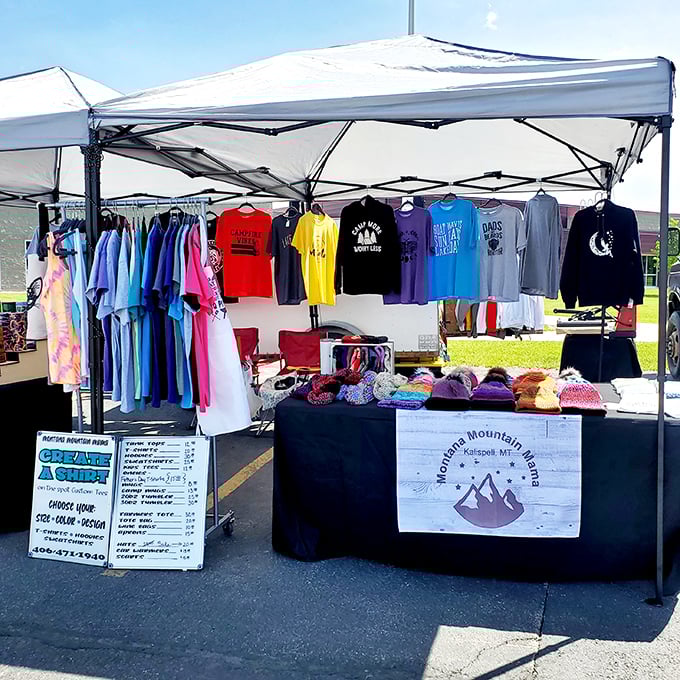 Forget the catwalk, this is the real fashion show. Mountain chic meets tie-dye dreams &ndash; it's like Woodstock met a lumberjack convention!