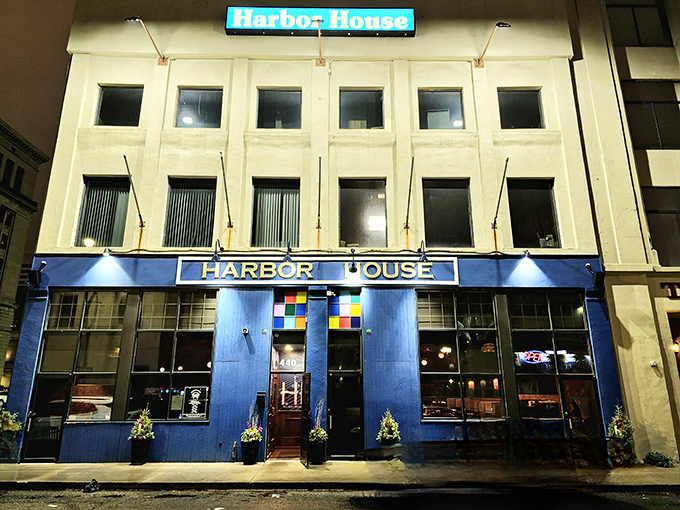 Harbor House: A rainbow decided to settle down and open a seafood joint. The result? A feast for both eyes and stomach!