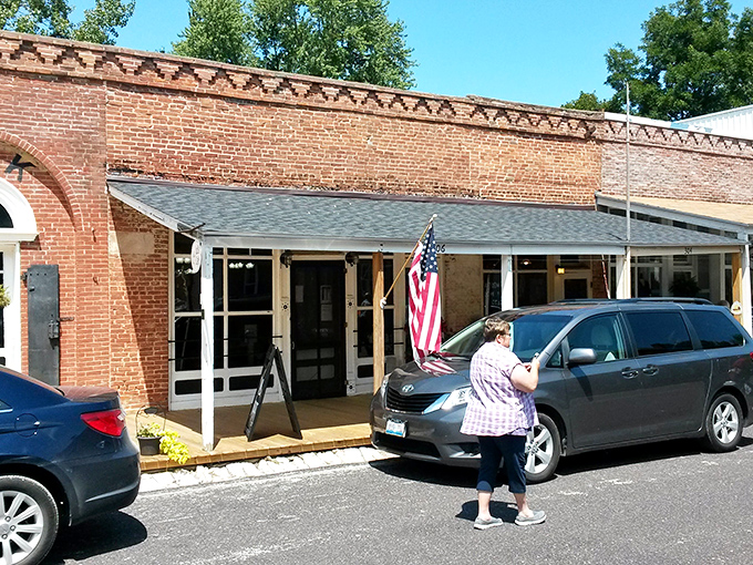 J. Huston Tavern: Where history meets hunger! Step into this time machine and feast like it's 1834 &ndash; but with better hygiene.