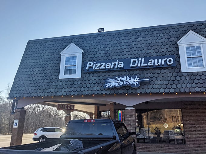 Pizzeria DiLauro: Chagrin Falls' answer to "Can pizza be sophisticated?" Spoiler alert: Yes, and it's wearing string lights and exposed brick to prove it.