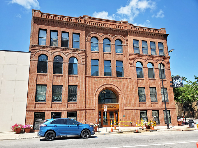 Splash into sophistication: This historic building houses oceanic treasures. Who knew landlocked Iowa could be so swanky?