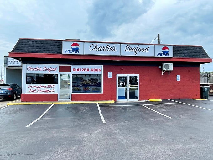 Don't let the humble exterior fool you. Charlie's is where seafood dreams come to life, one crispy bite at a time.
