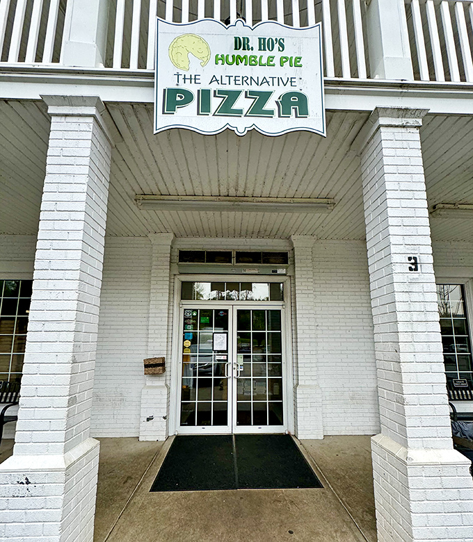 That white porch at Dr. Ho's isn't just architectural charm&mdash;it's where pizza dreams and afternoon breezes become best friends.