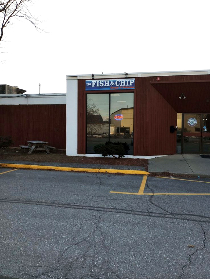 Simplicity reigns supreme at Fish & Chip. Who needs fancy when you've got perfectly crispy, golden goodness?