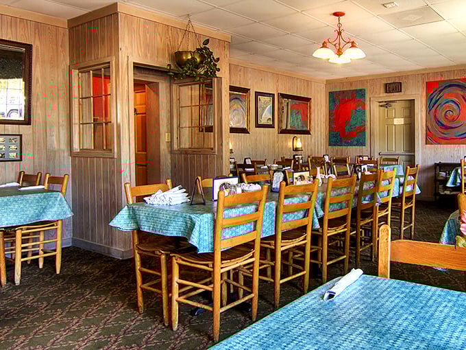 Step into a time capsule of taste! This cozy dining room whispers tales of countless satisfied seafood seekers.