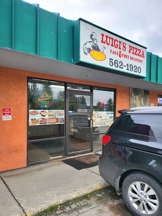 Fast, hot, and cheesier than a dad joke convention. Luigi's proves that sometimes, the best things come in simple packages.