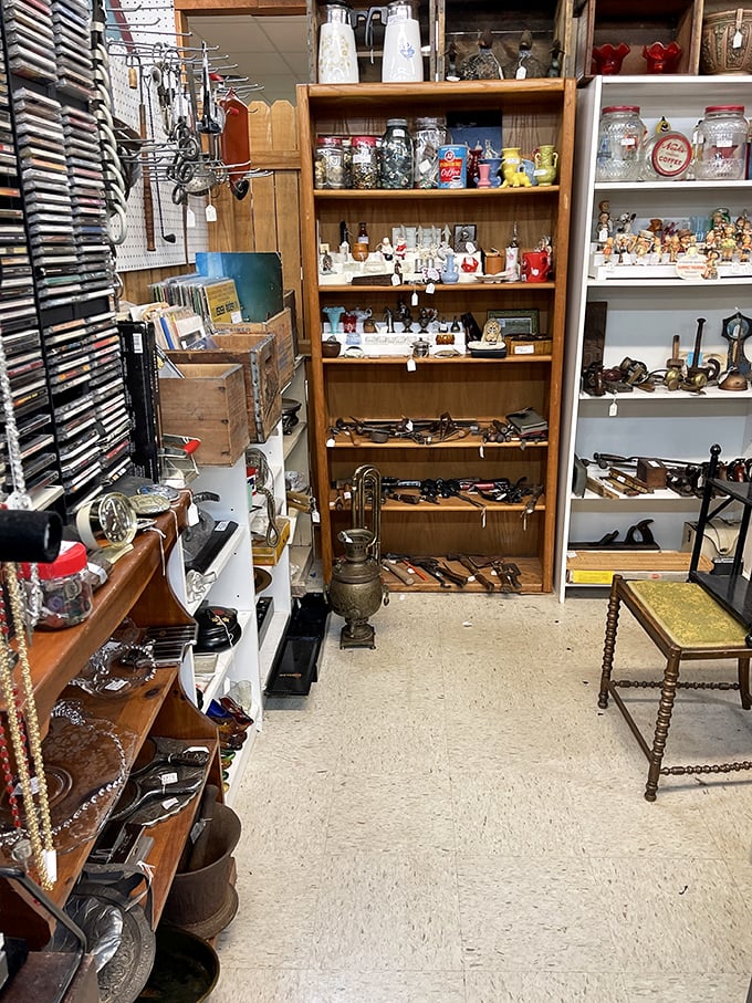 Tool time, anyone? This collection would make Tim "The Tool Man" Taylor weak at the knees. Just don't expect any "more power" here!