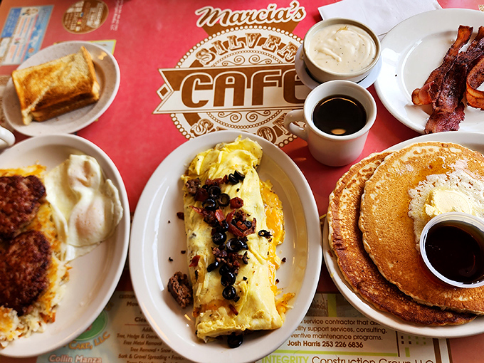 Breakfast of champions? More like breakfast of food coma inducers! This spread could fuel a lumberjack convention.
