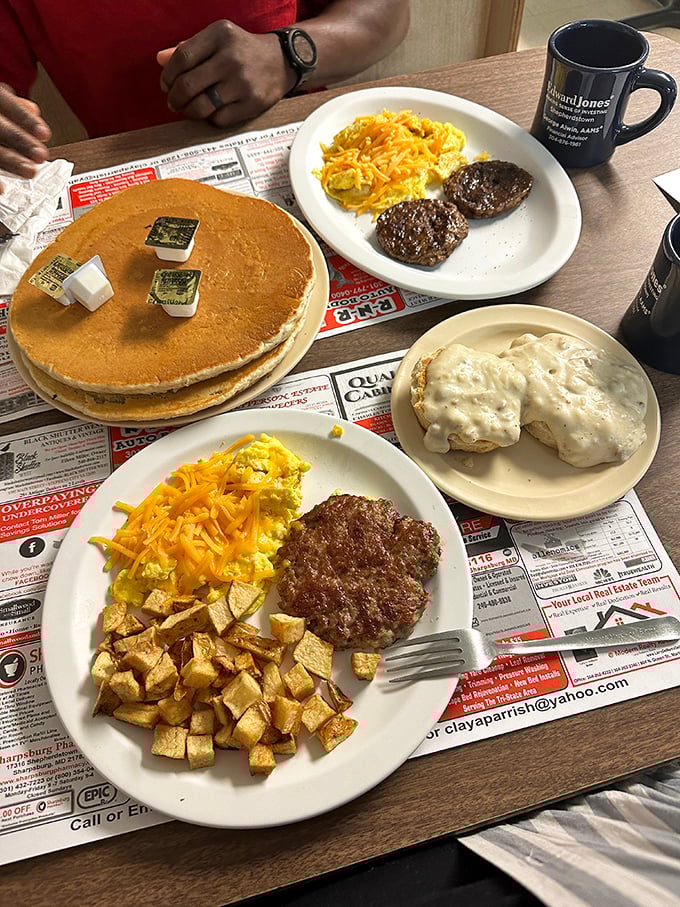 Breakfast of champions? More like breakfast of food coma inducers! This plate is the edible equivalent of a warm, buttery hug.