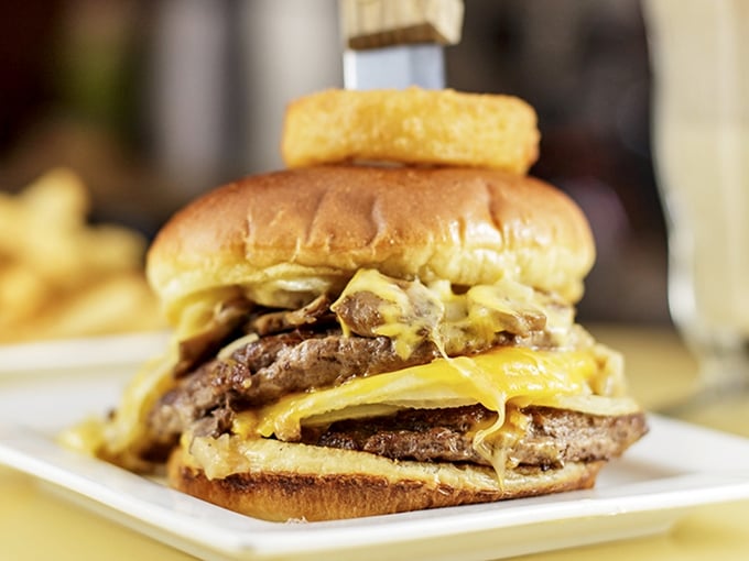 Ladies and gentlemen, I present to you the Mona Lisa of meat &ndash; Solly's legendary butter burger. Leonardo da Vinci wishes he'd painted this masterpiece.