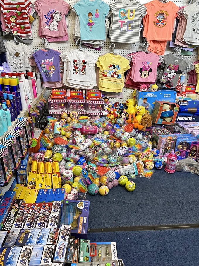 Childhood nostalgia overload! From Disney tees to squishy toys, this stall is where your inner child comes out to play.