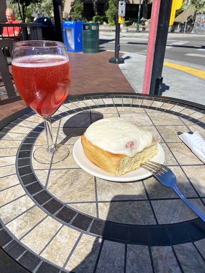 Breakfast of champions? More like breakfast of food poets! This cinnamon roll and mimosa duo is writing sonnets on my palate.