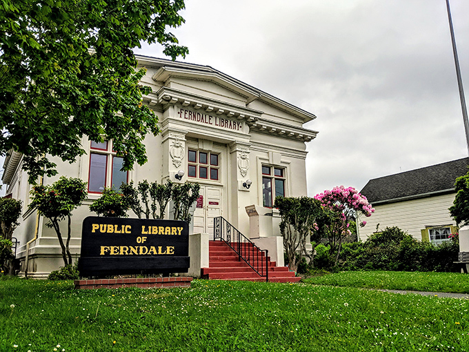 Books and beauty in perfect harmony! Ferndale's library is where literature meets architecture in a romance novel come to life.
