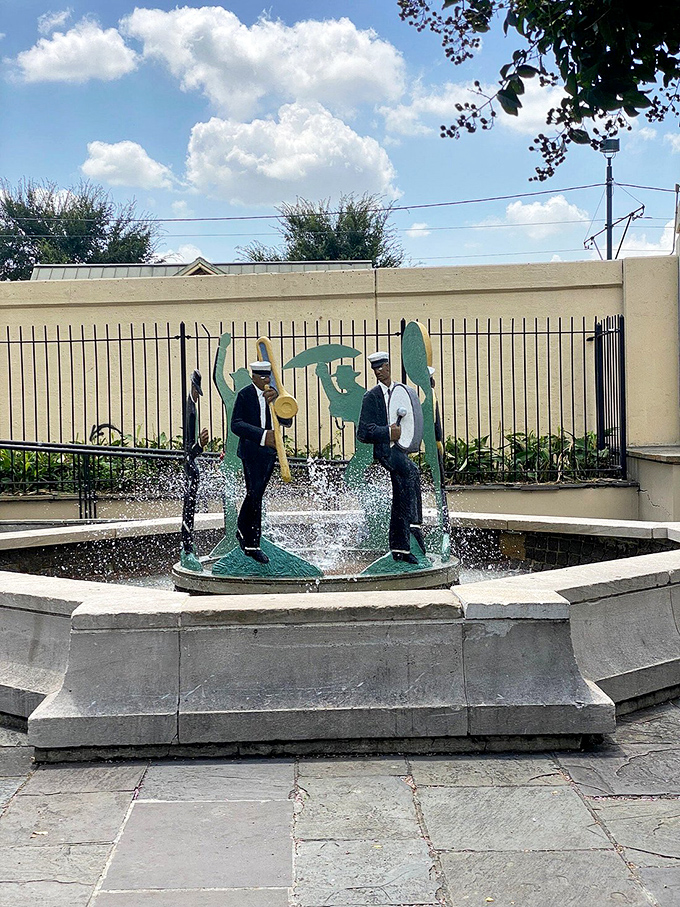 Jazz up your day with a splash of NOLA spirit! This fountain's dapper dancers are always ready for an impromptu performance.