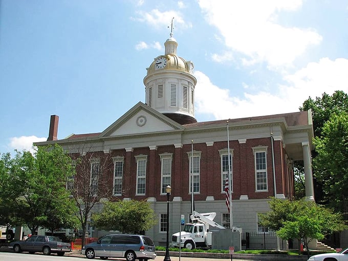 Behold, the courthouse that launched a thousand selfies! This architectural gem proves that justice can indeed be photogenic.