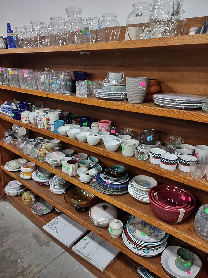 Grandma's kitchen exploded, and it's glorious! From kitschy mugs to forgotten Pyrex, this aisle is a time capsule of culinary nostalgia.