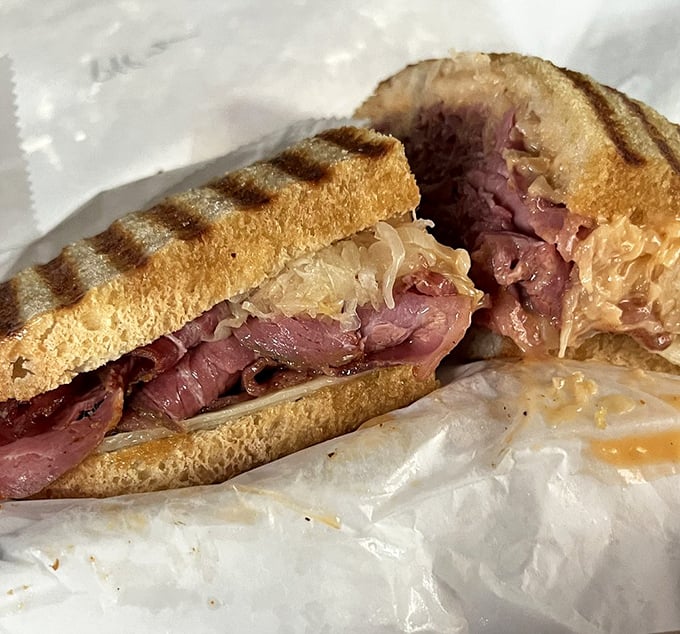 The star of the show: A Reuben so perfectly constructed, it should have its own architectural award. That marbled rye deserves a standing ovation.