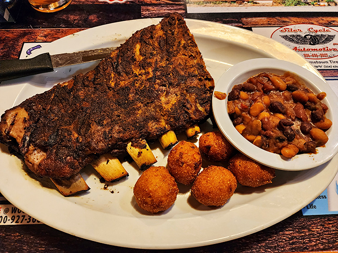 Holy smoke rings, Batman! This rib plate is so perfect, it could win a beauty pageant for BBQ.