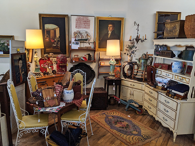 It's like your eccentric aunt's living room exploded&hellip; in the best way possible. Every nook tells a story here.