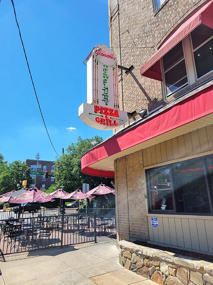 Gianni's flatiron building isn't just architecturally interesting&mdash;it's strategically designed to maximize your pizza-to-fresh-air ratio on the patio.