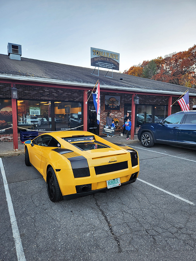 Tomahawk Butchery & Tavern: Where carnivores come to worship at the altar of beef. It's Meat Lover's Paradise, minus the cheesy '80s soundtrack.