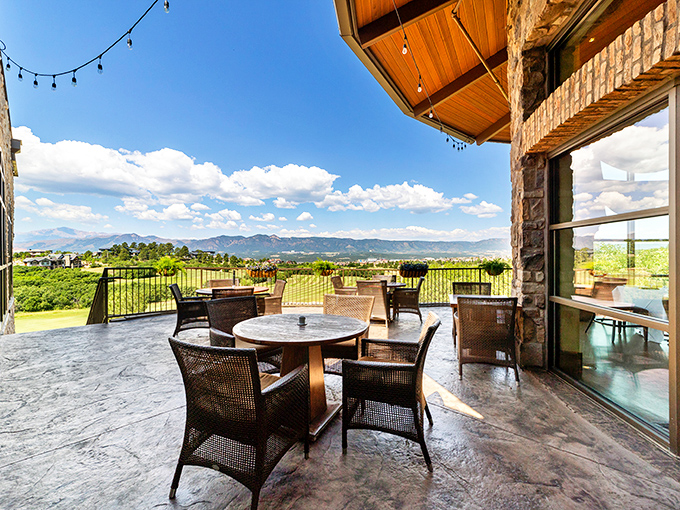 Chandeliers and panoramas &ndash; it's like eating in a castle, if castles served prime ribeye.