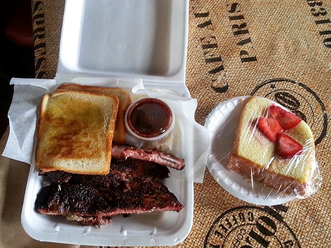 Ribs on the run! Leo's to-go option ensures you're never far from BBQ bliss. It's like carrying a little piece of smoky heaven in your hands.