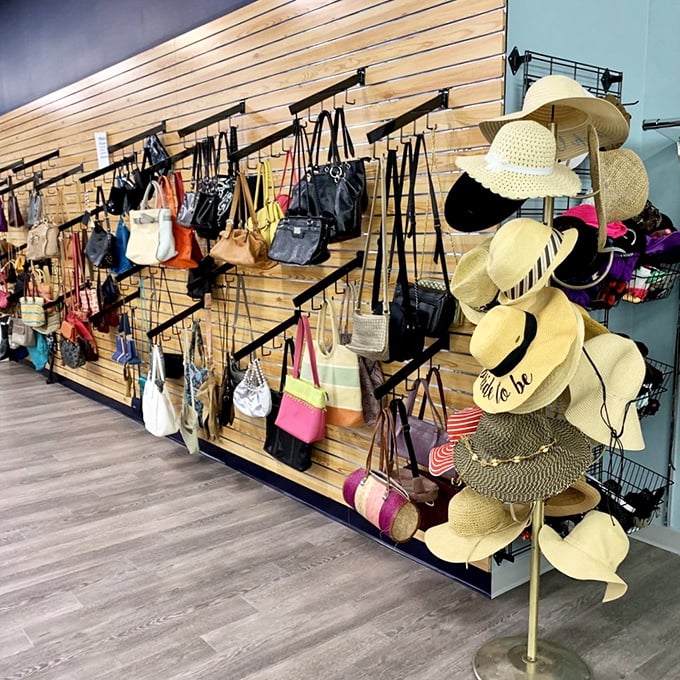 Hat's off to this accessory paradise! From beach-ready straw hats to night-out clutches, it's a fashionista's playground.