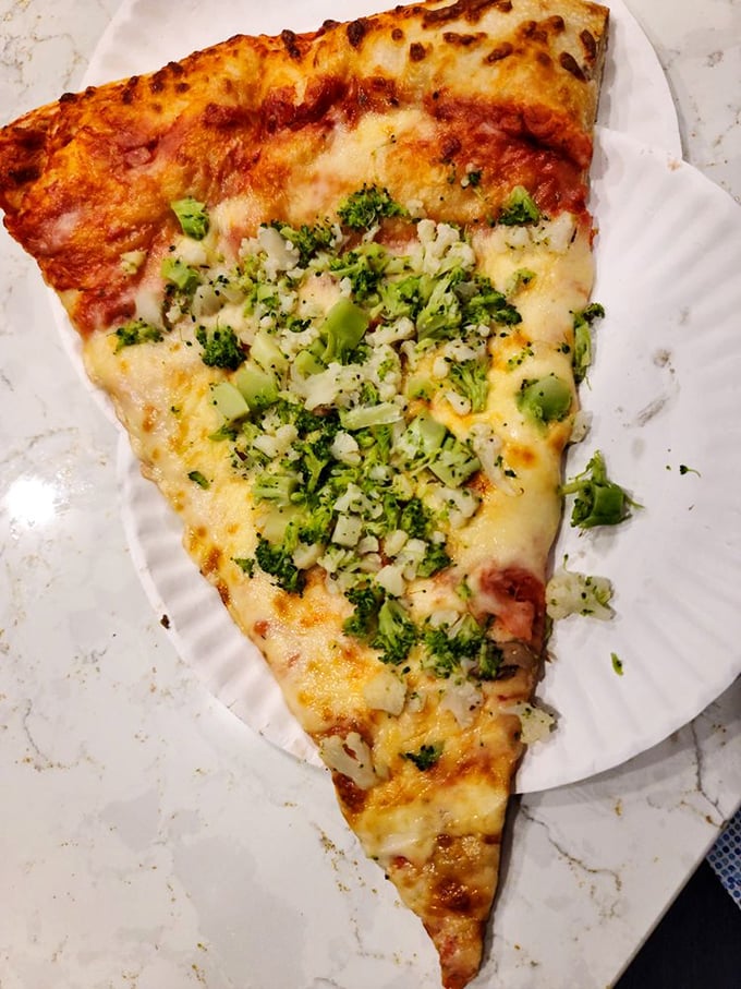 Who says you can't have your greens and eat pizza too? This broccoli-topped slice is the superhero of guilt-free indulgence.