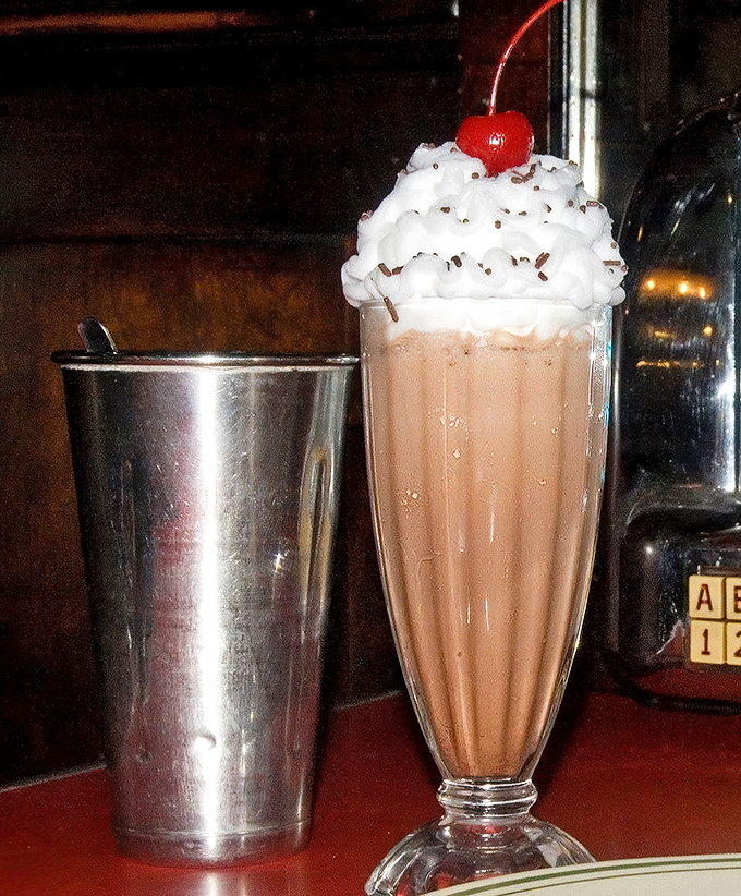 Chocolate lovers, rejoice! This milkshake is so decadent, it might just make you forget about that New Year's resolution. But hey, life's too short for regrets!