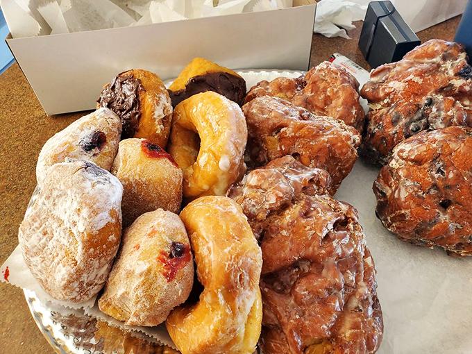A doughnut party that puts most wedding cakes to shame. This box is more diverse than the cast of a Netflix original series.