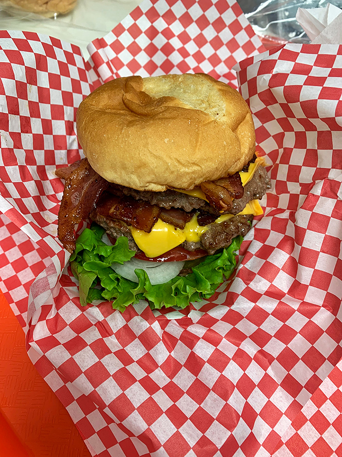 Bacon makes everything better, and this cheeseburger is proof. It's like a flavor explosion wrapped in a bun-shaped hug.