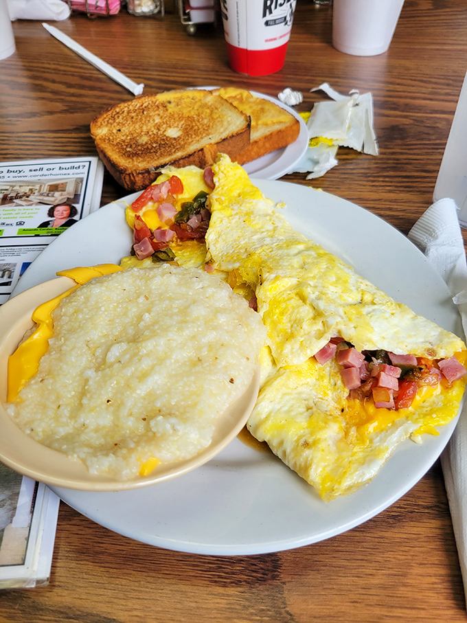 Ham and eggs: the Fred Astaire and Ginger Rogers of breakfast. They dance across your plate in perfect, savory harmony.