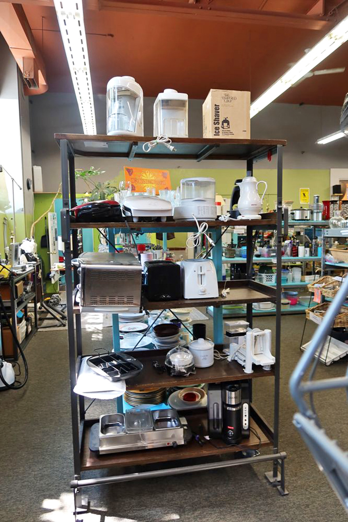 Small appliances with big dreams. These gadgets are ready for their second act - it's like "Toy Story" for kitchen tools.