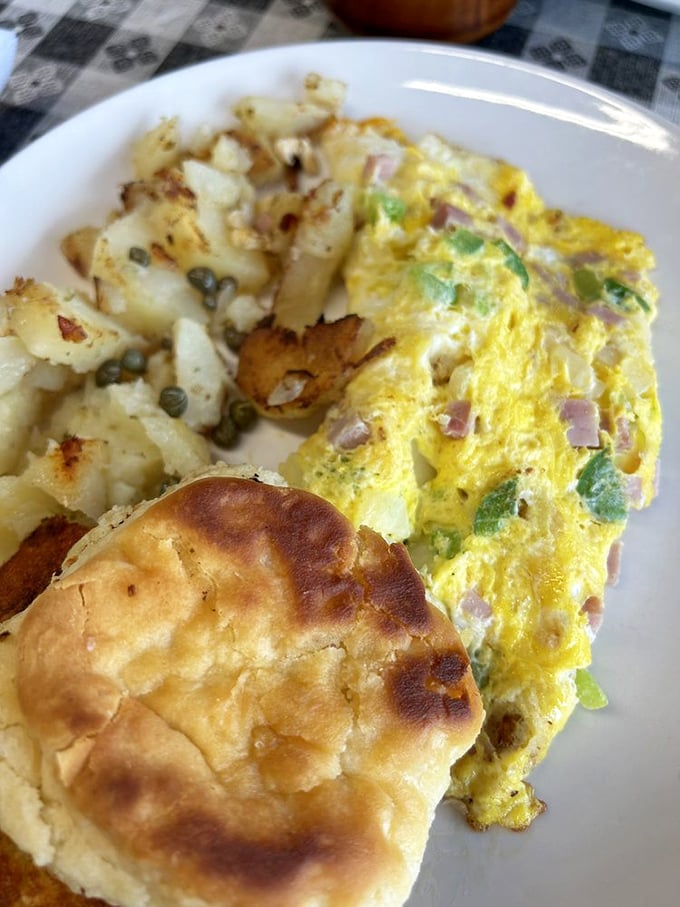 The Western Omelet: Saddle up for a flavor rodeo! This bad boy's got more kick than a line-dancing competition.