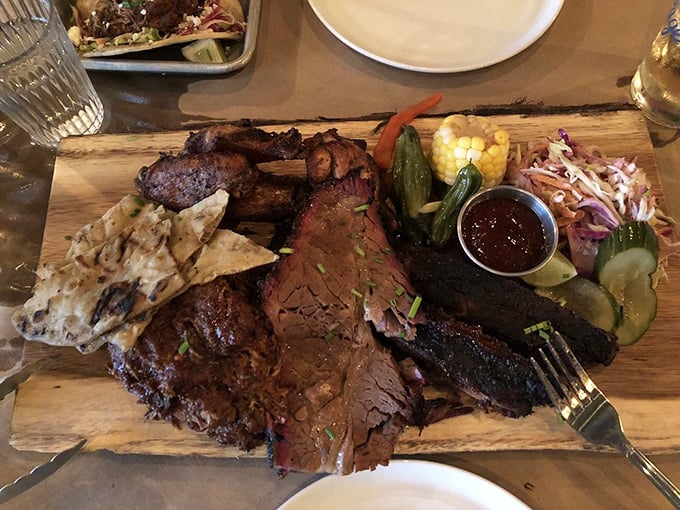 Behold, the pi&egrave;ce de r&eacute;sistance! This platter of porky perfection is what BBQ fantasies are made of.