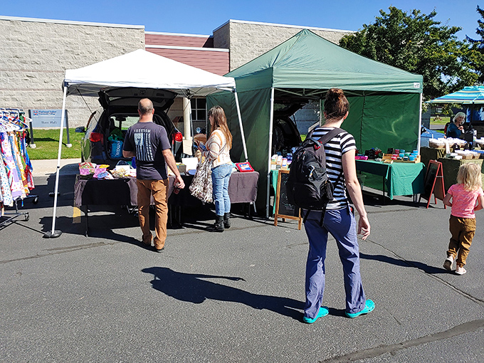 Window shopping takes on a whole new meaning when the "windows" are pop-up tents. It's like a treasure hunt for grown-ups!