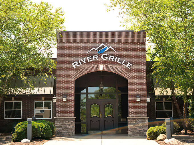 River Grille: Sleek, sophisticated, and serving steaks that could make a grown man cry (tears of joy, of course).