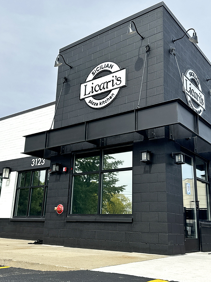 Licari's sleek exterior is like a tuxedo for buildings. But don't let the fancy facade fool you &ndash; inside, it's all about down-to-earth, heavenly pizza.