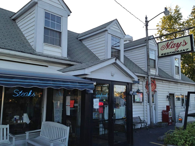 This charming spot serves up seafood with a side of nostalgia. It's like your grandma's cooking, if grandma was secretly a gourmet chef.