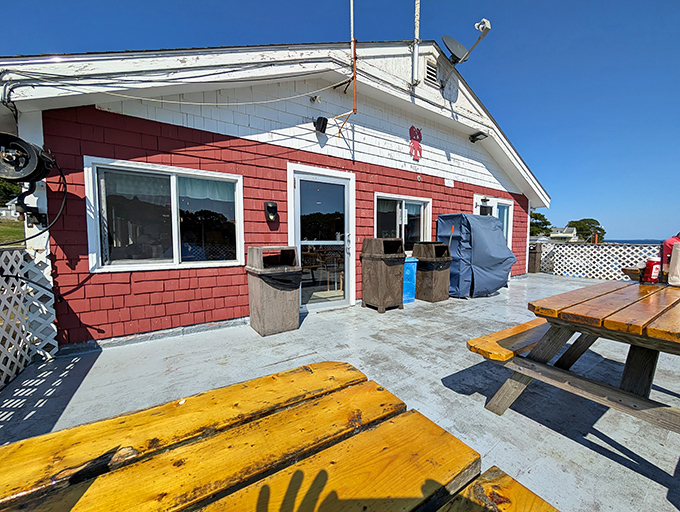 "Ocean views and seafood that's fresher than a stand-up comedian's material. Shaw's serves up the essence of Maine on a plate."