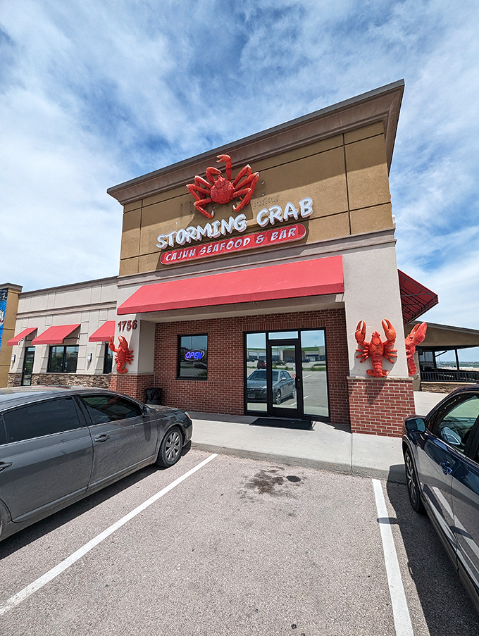 Inside Storming Crab, it's all hands on deck for a seafood feast. Forget white tablecloths &ndash; here, your table IS the plate!
