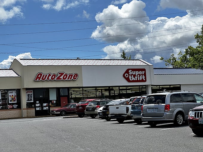 Cape optional, but a super sense of style required! SuperThrift is where everyday shoppers become savings superheroes.