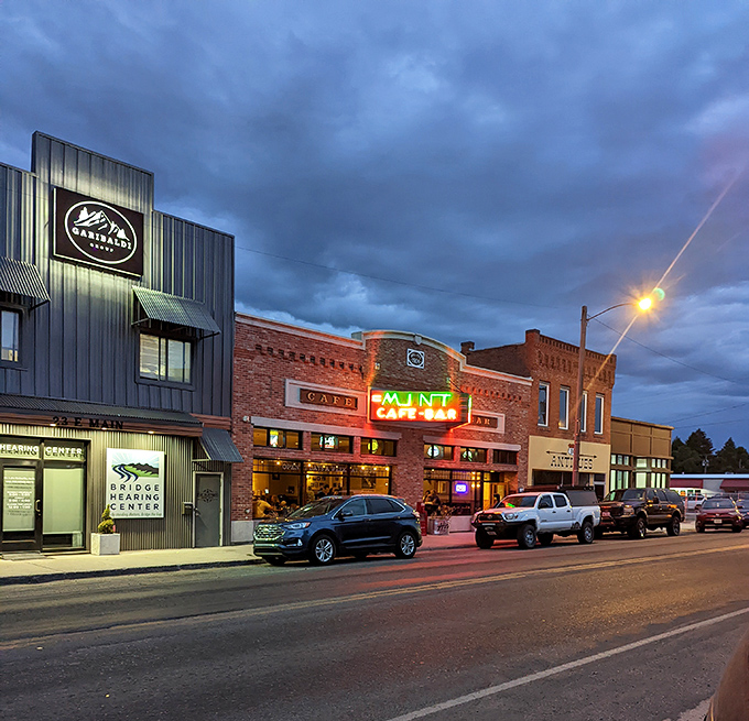 Step into The Mint, where nostalgia is served alongside perfectly grilled steaks. It's like time travel, but with better food.