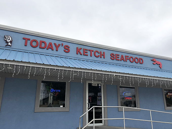 Blue exterior, flavor explosion interior. Today's Ketch is like finding a sapphire... that you can eat!