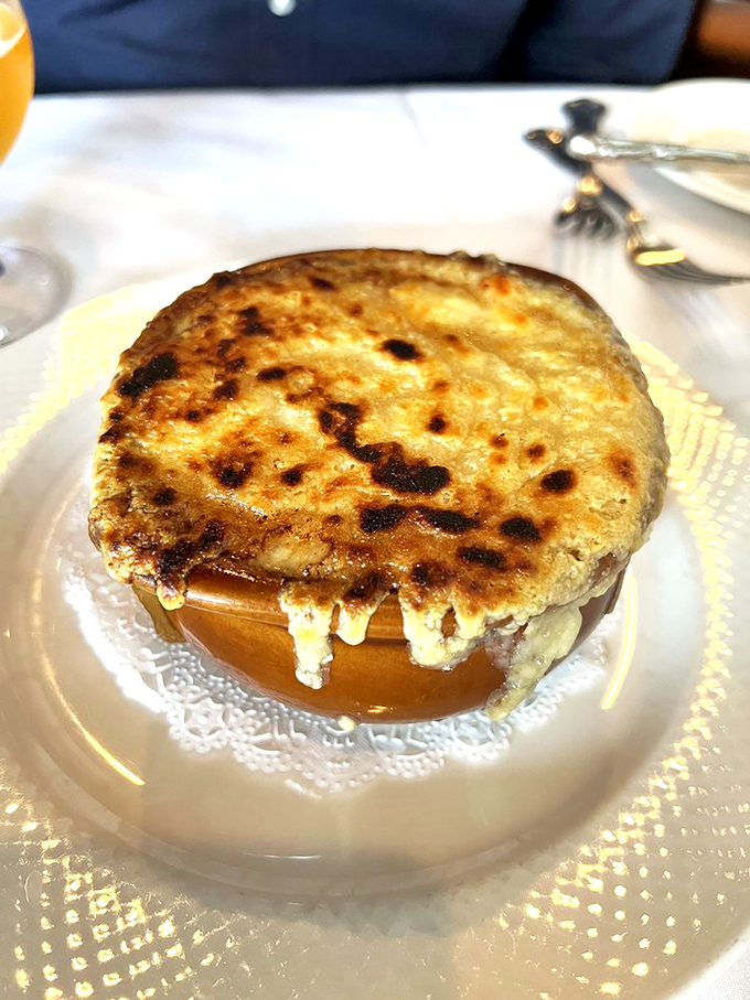 Soup-er star of the show! This French onion soup is ready for its close-up, Mr. DeMille. And its Oscar acceptance speech.